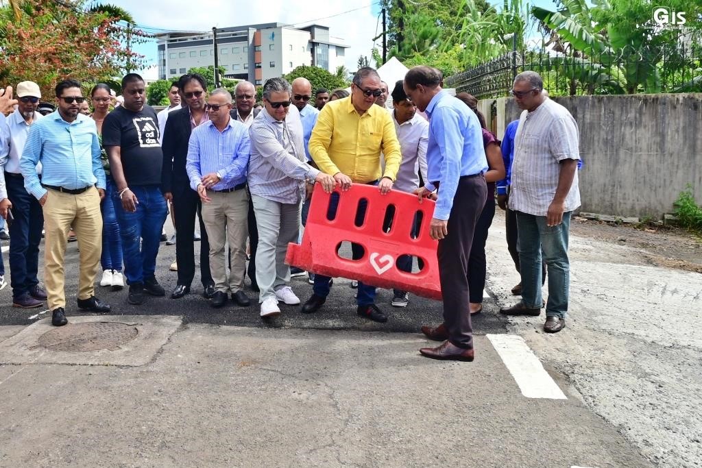 Opening of Road following repair at Notre Dame de Lorette Street, Curepipe