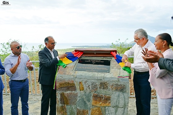 Opening of the Reconstructed Chamarel - Case Noyale Road